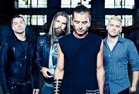 Bush lançam nova música de trabalho, “Mad Love”