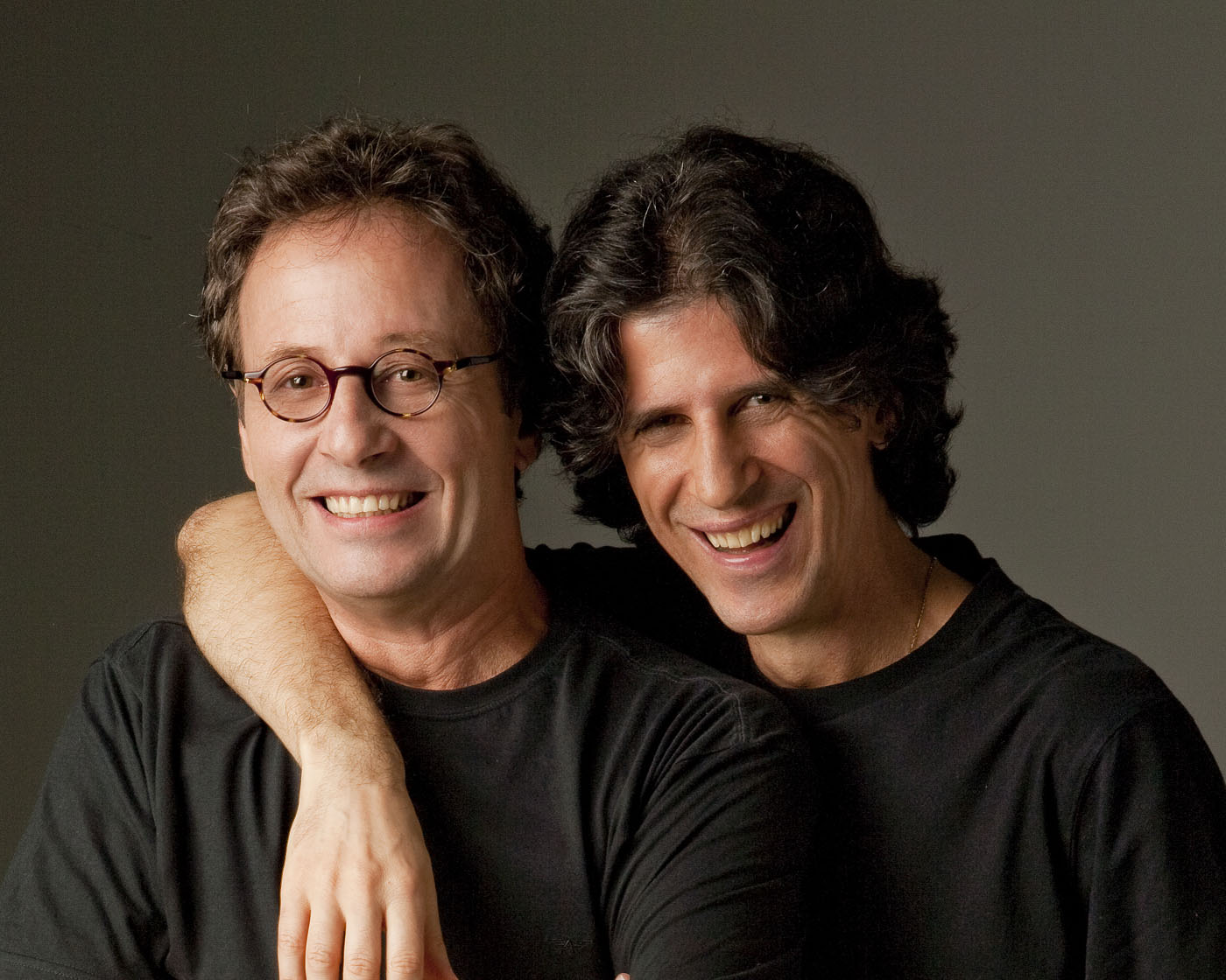 Projeto Música das 7 apresenta Kleiton & Kledir no Teatro Riachuelo