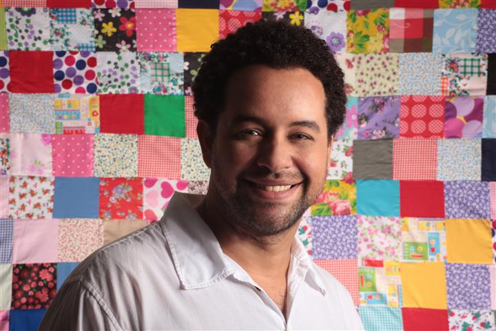 Rodrigo Carvalho lança do primeiro disco solo