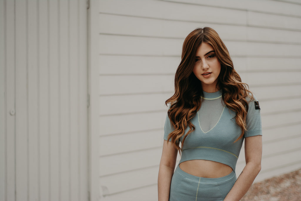 Sofia estreia a turnê “Sem Medo” e mostra amadurecimento artístico