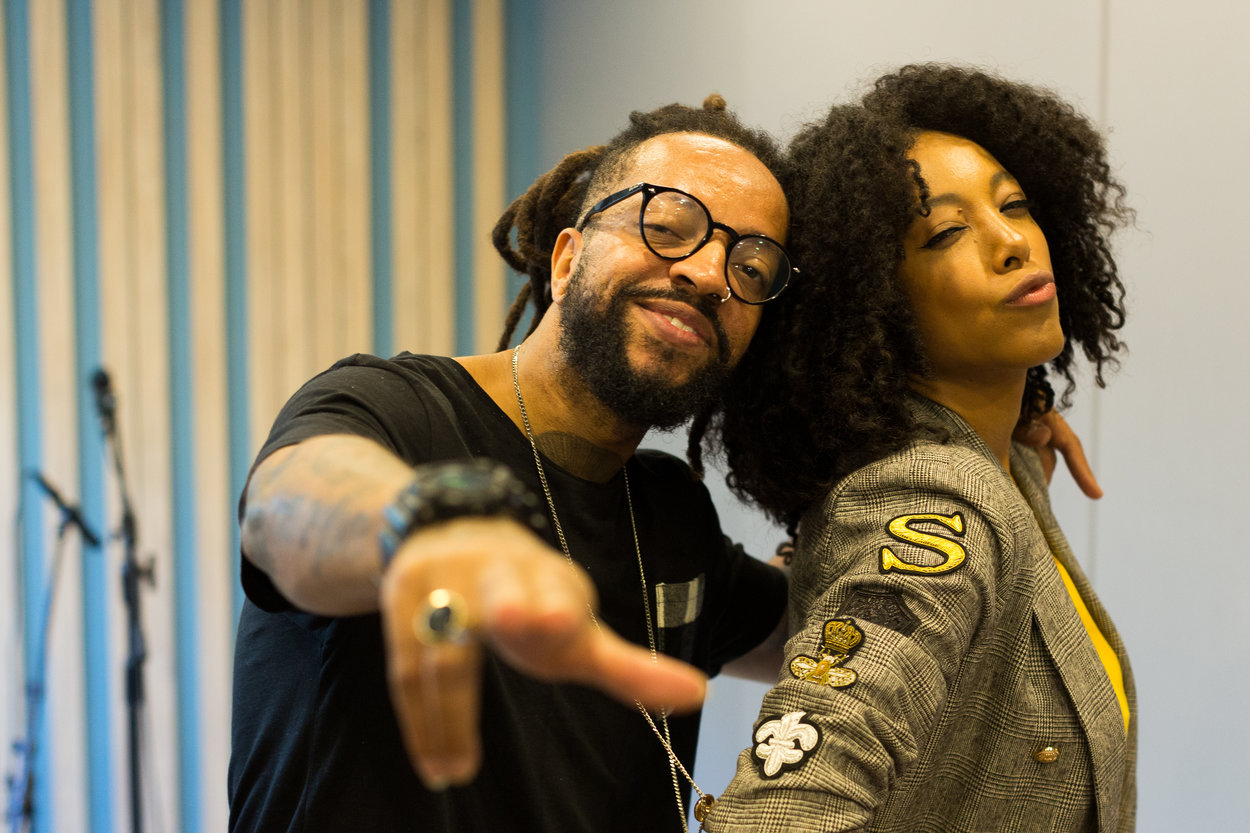 Negra Li participa do novo episódio de "Rael Convida"