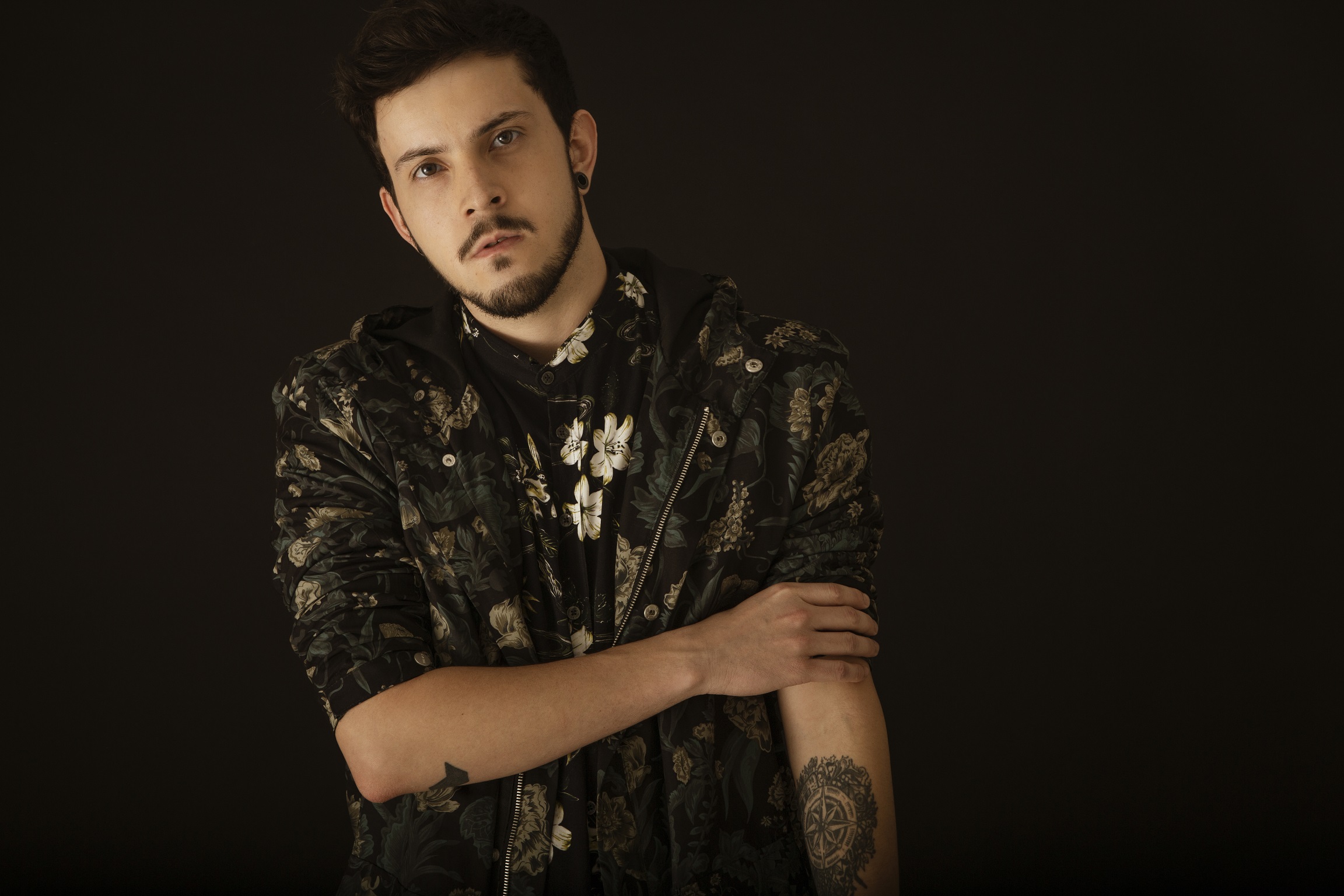 Rivas lança track com a Armada Trice