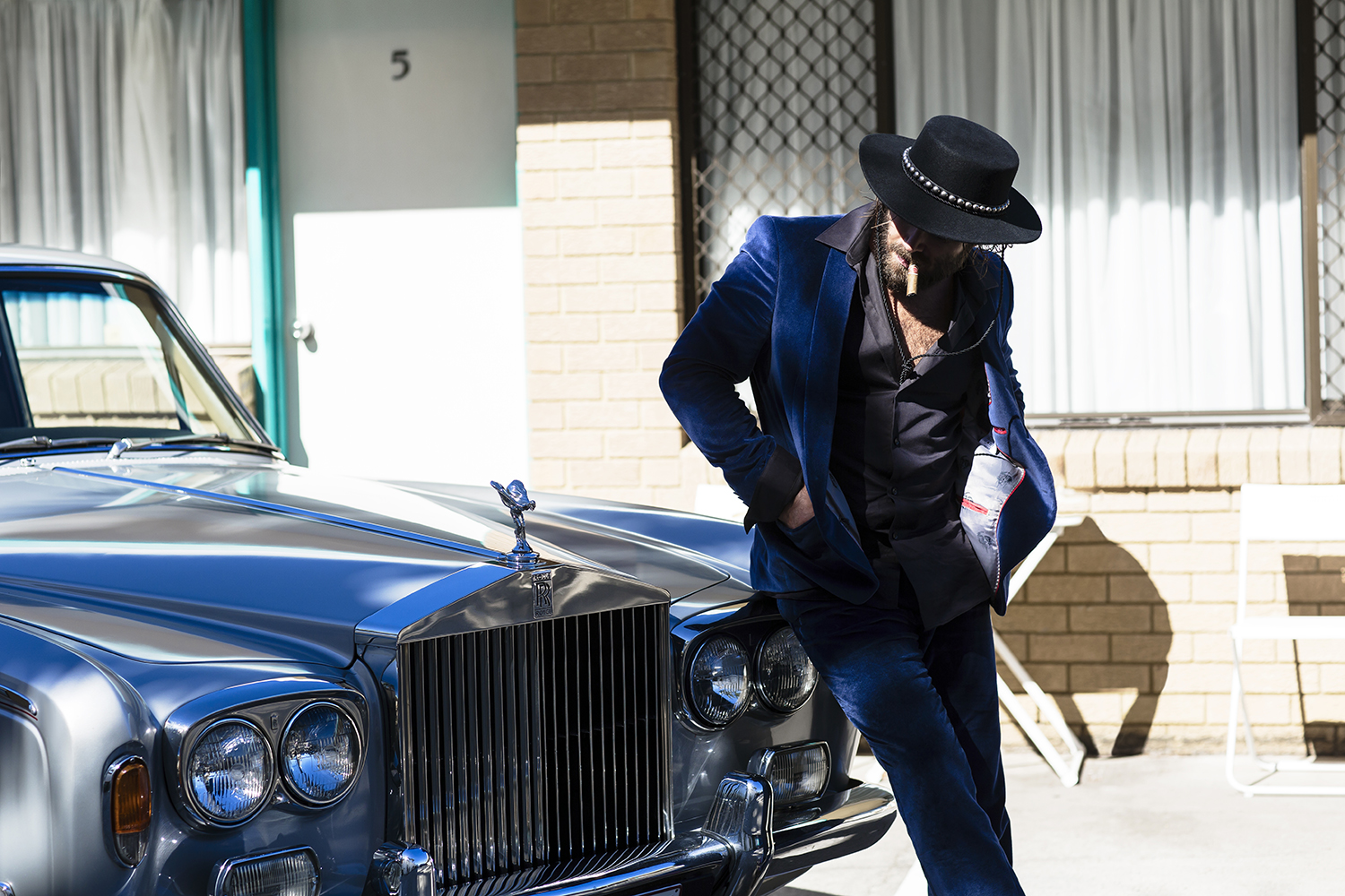 Conheça 'Salt & Pepper', novo single de DOPE LEMON, projeto de Angus Stone