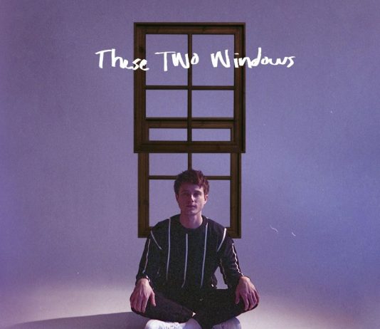Alec Benjamin lança seu álbum de estreia "These Two Windows"
