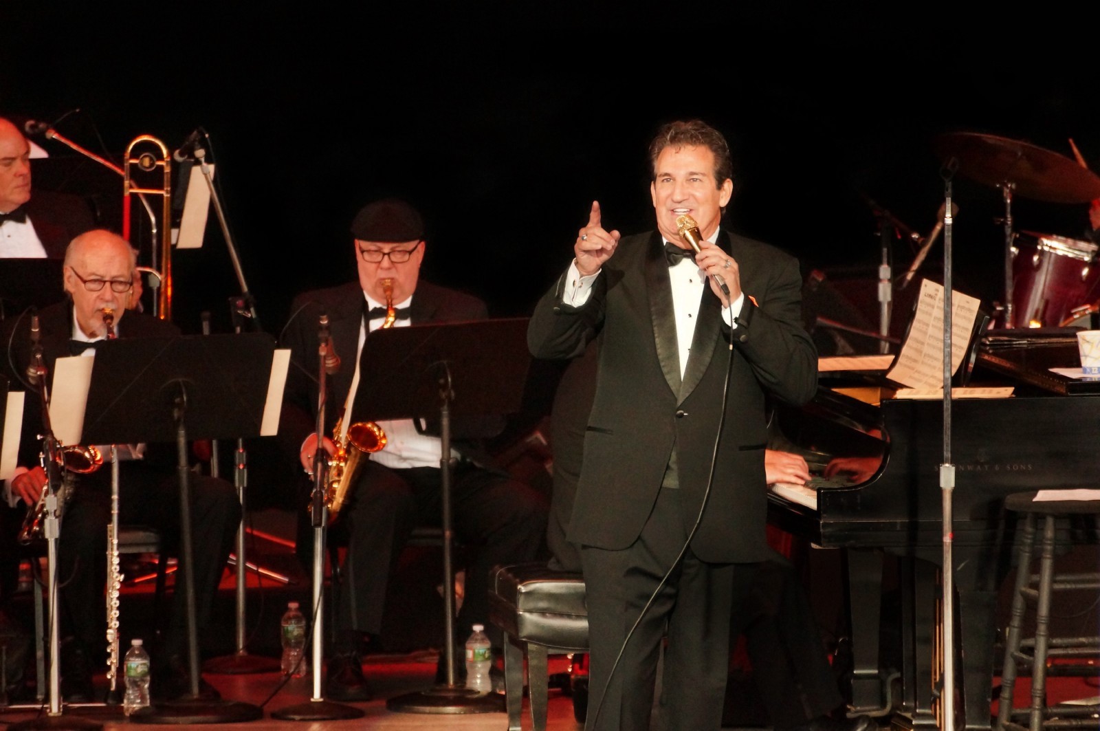 Rick Michel homenageia Frank Sinatra no Teatro Multiplan